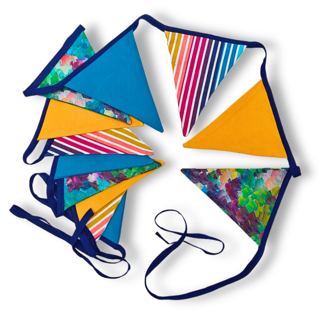 Garden Fusion Outdoor Bunting – Oh Yes - Outdoor Cushions